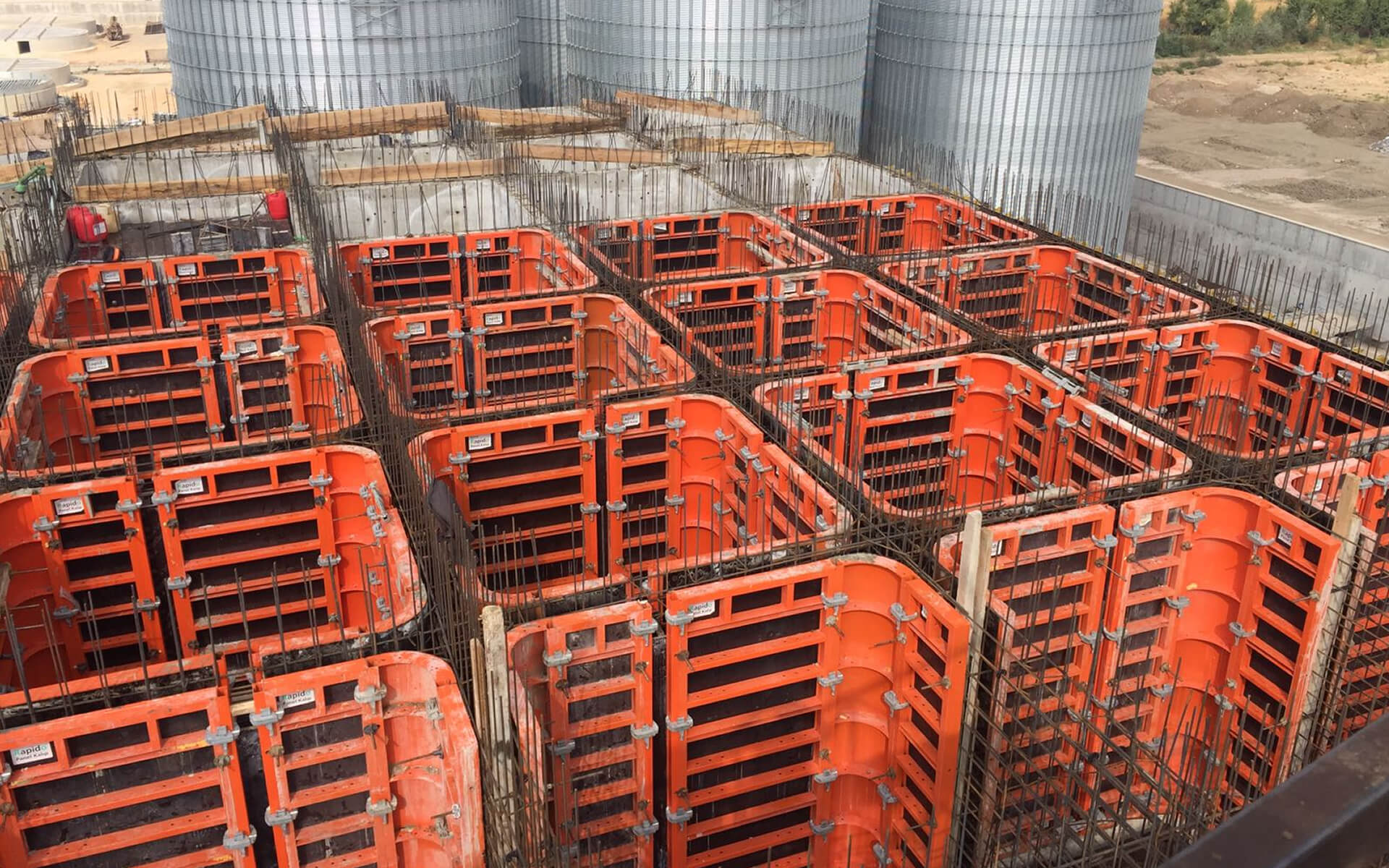 STEELFORM / STEEL SURFACE FORMWORK - Özler İskele