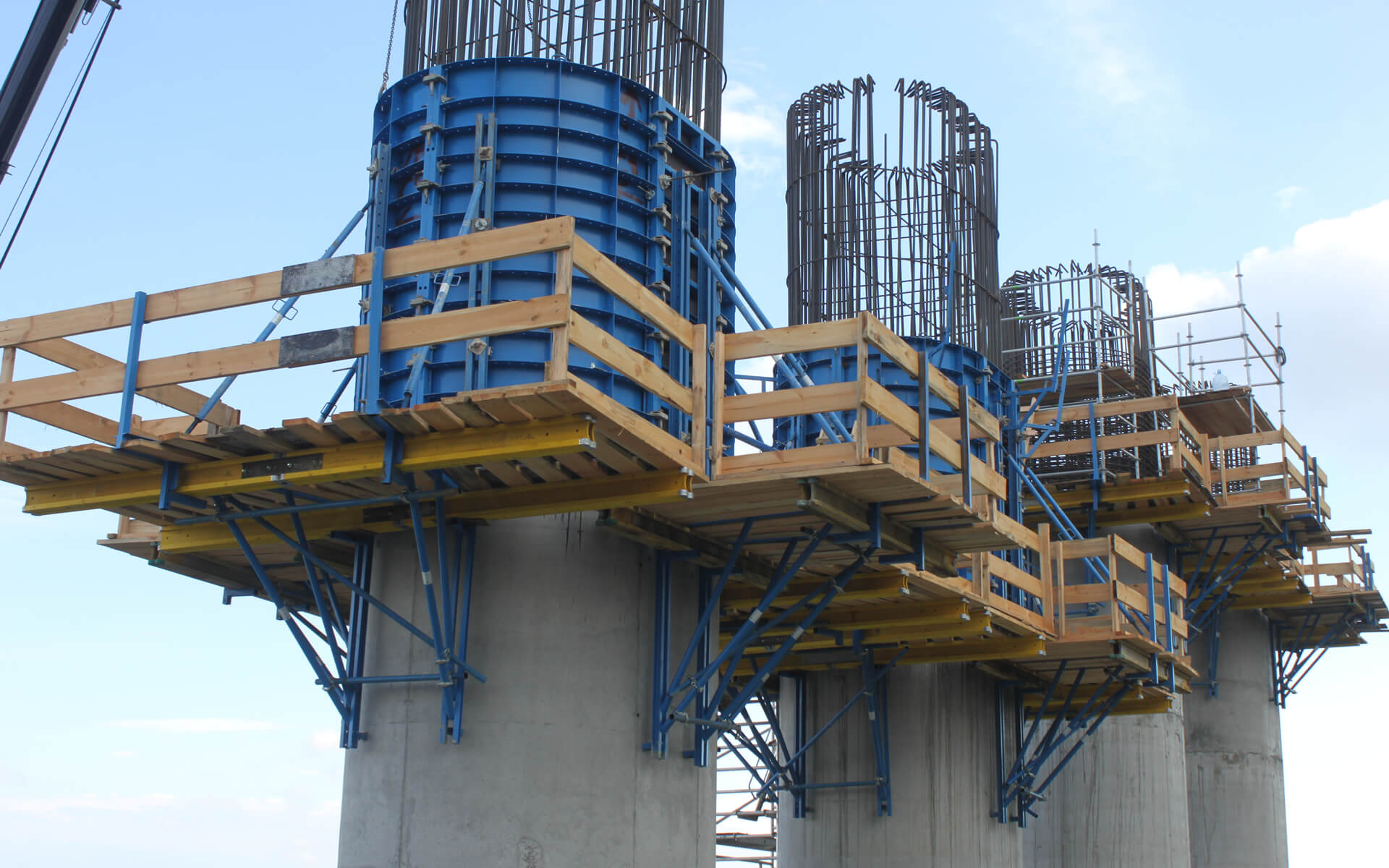 STEELFORM / STEEL SURFACE FORMWORK - Özler İskele